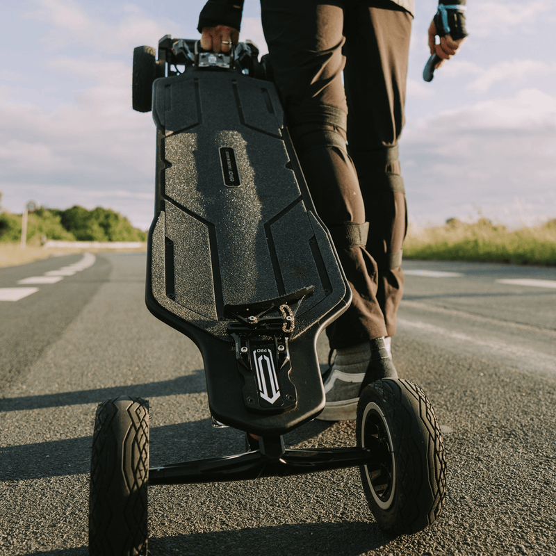 Exway Atlas Pro丨High-Performance 4WD All-Terrain Electric Skateboard